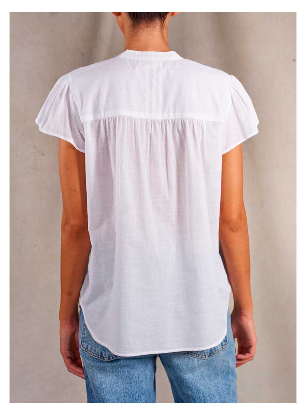 A'POKE - M.A.B.E Freya SS Top White