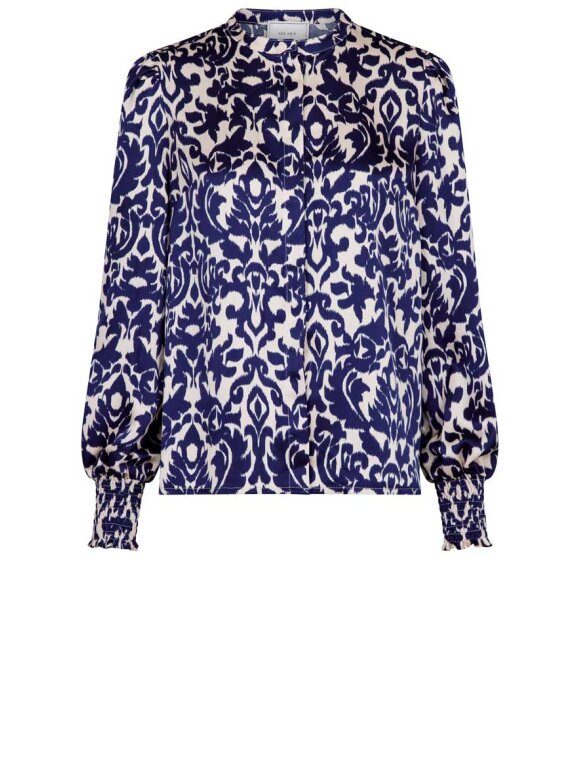A'POKE - Neo Noir Kala Flower Blur Blouse Navy