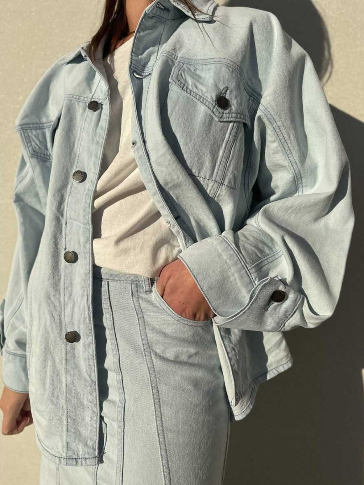 A'POKE - Rabens Saloner Jeja Shirt Jacket Light Wash Denim