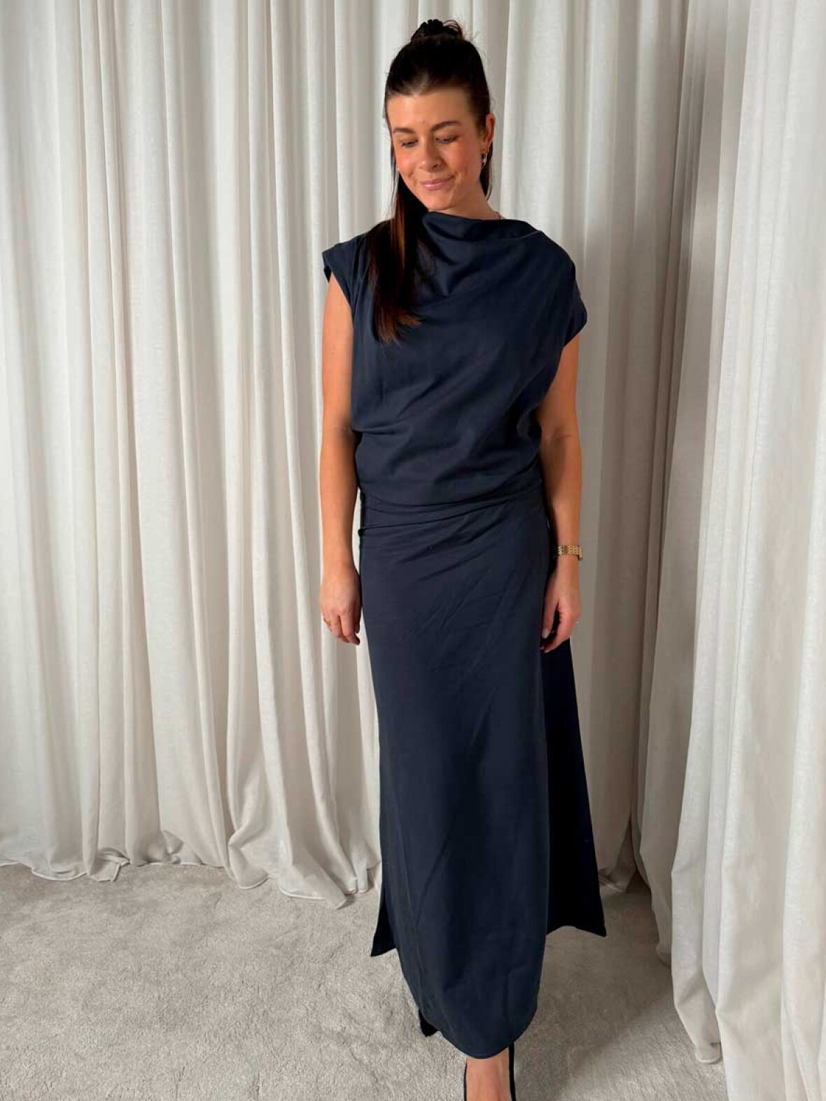 A'POKE - Rabens Saloner Orana Dress Dusty Navy